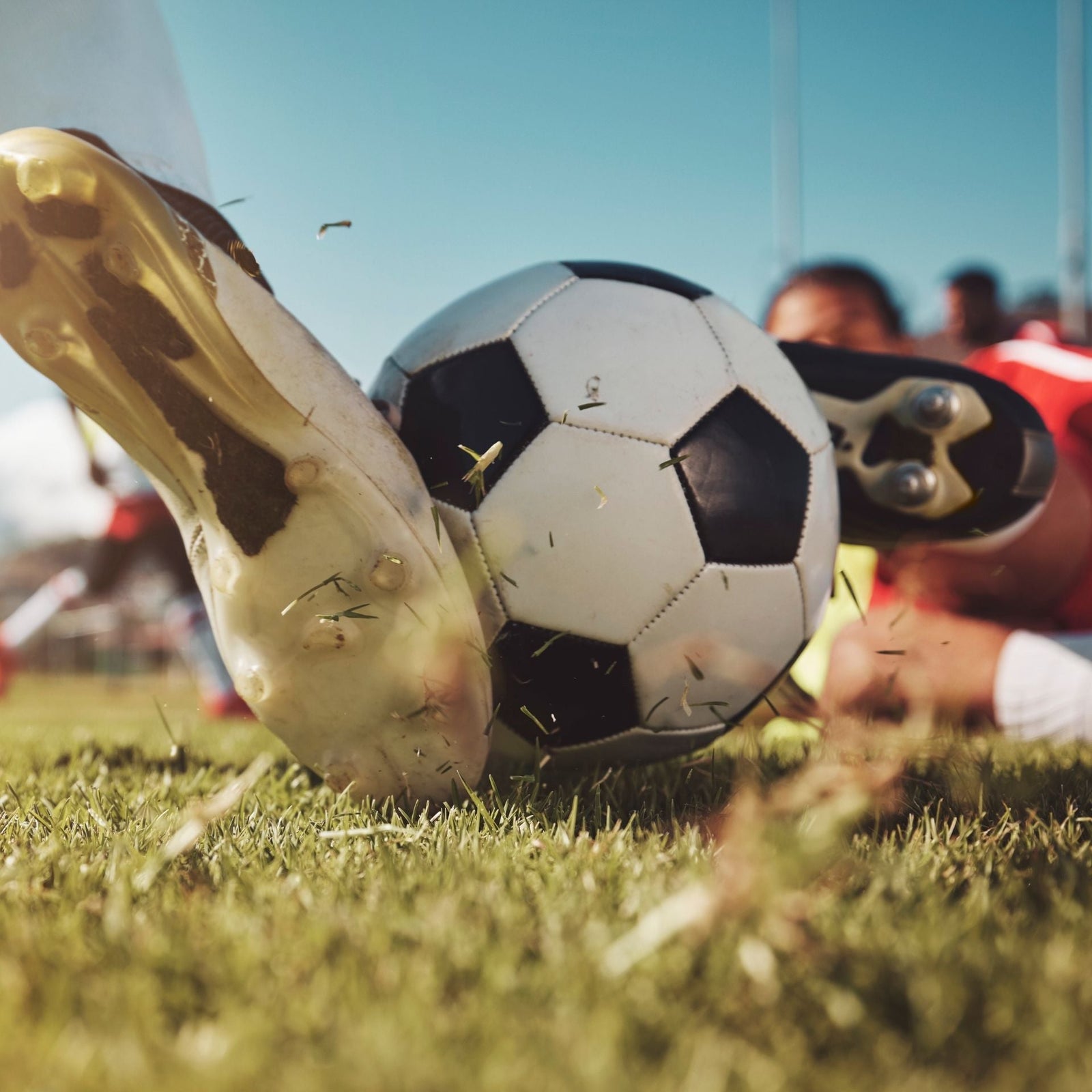 Dribbling Drills in Football | Football Dribbling Drills – FPRO-UK